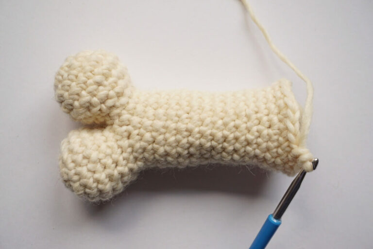 Dog bone amigurumi free crochet pattern - 2 versions